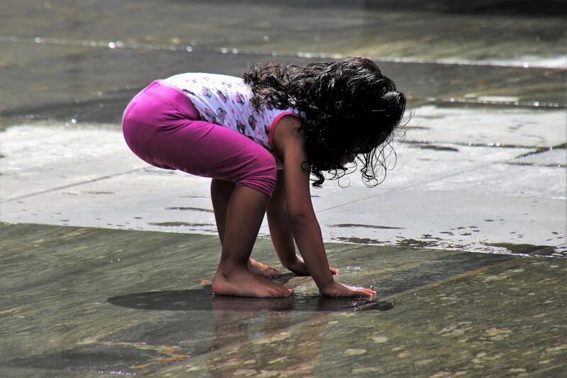 Barefoot Games